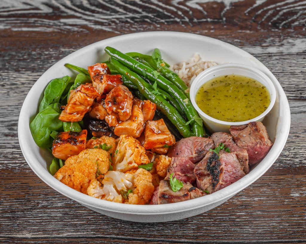 Mahana Fresh Opens in Gainesville | Prince William Living