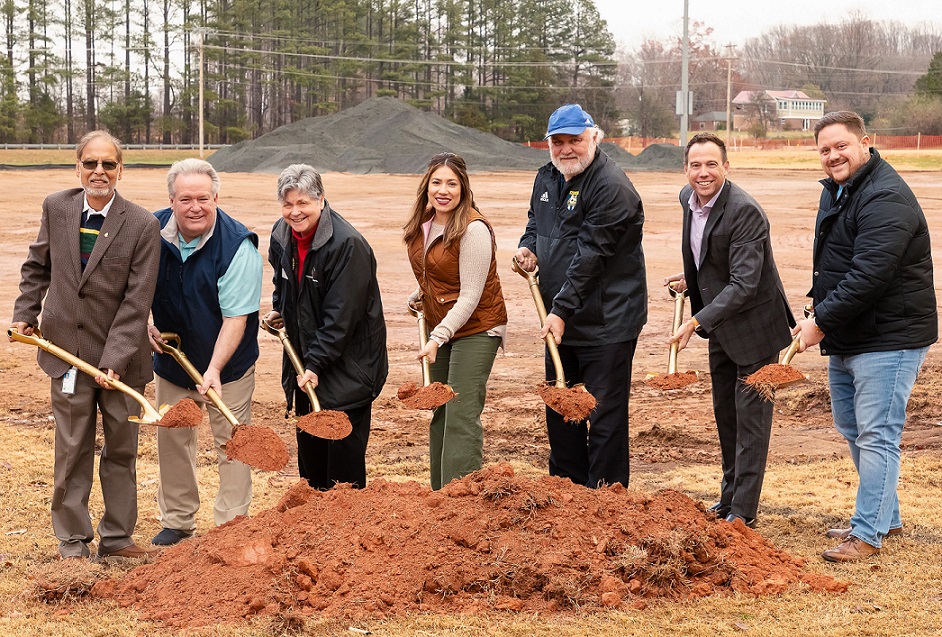 Prince William County Leaders Break Ground on Hellwig Soccer Field ...
